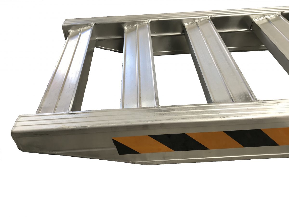 3m 4Tonne Heavy Duty Rubber Track Machinery Loading Ramps-JETA404130 ...