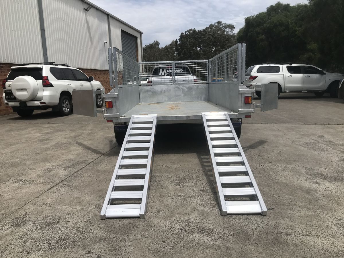 1.8m 5Tonne Heavy Duty Rubber Tyre,Rubber Track Machinery Loading Ramps ...