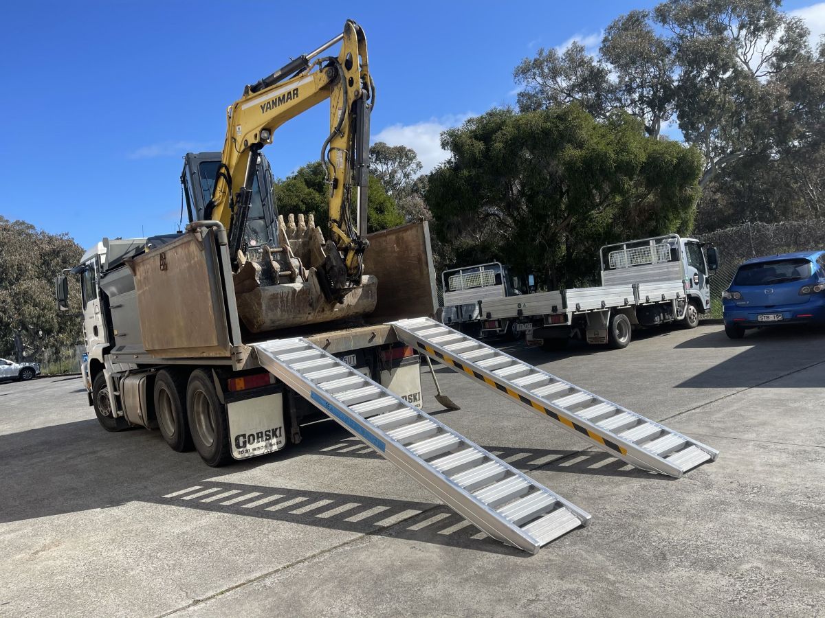 3m 6Tonne Heavy Duty Steel Track,Rubber Pads on steel,Rubber Track ...