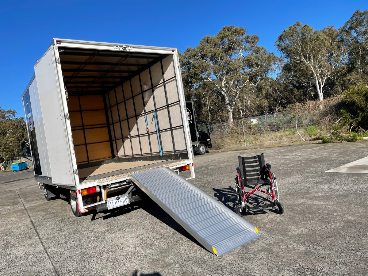 E One piece solid - Jetland Loading Ramp