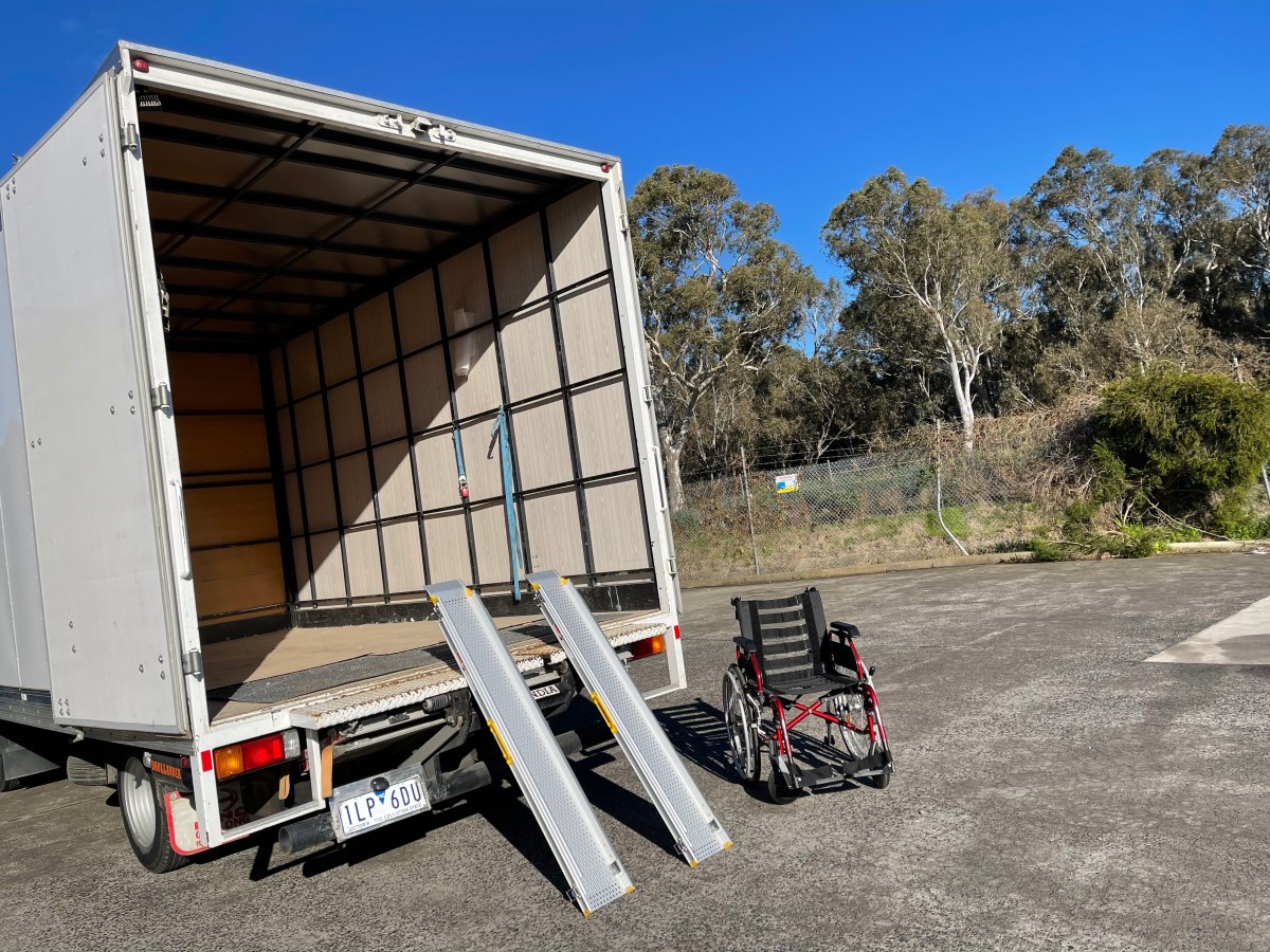 3M 270kg Three Section Telescopic Wheelchair Ramp-JETM107T-10 - Jetland ...