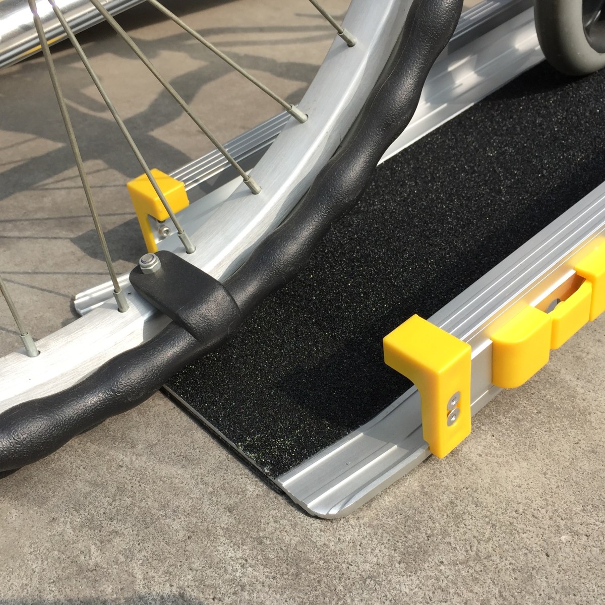 3M 270kg Two Section Deluxe Telescopic Wheelchair Ramp-JETM207-10 ...