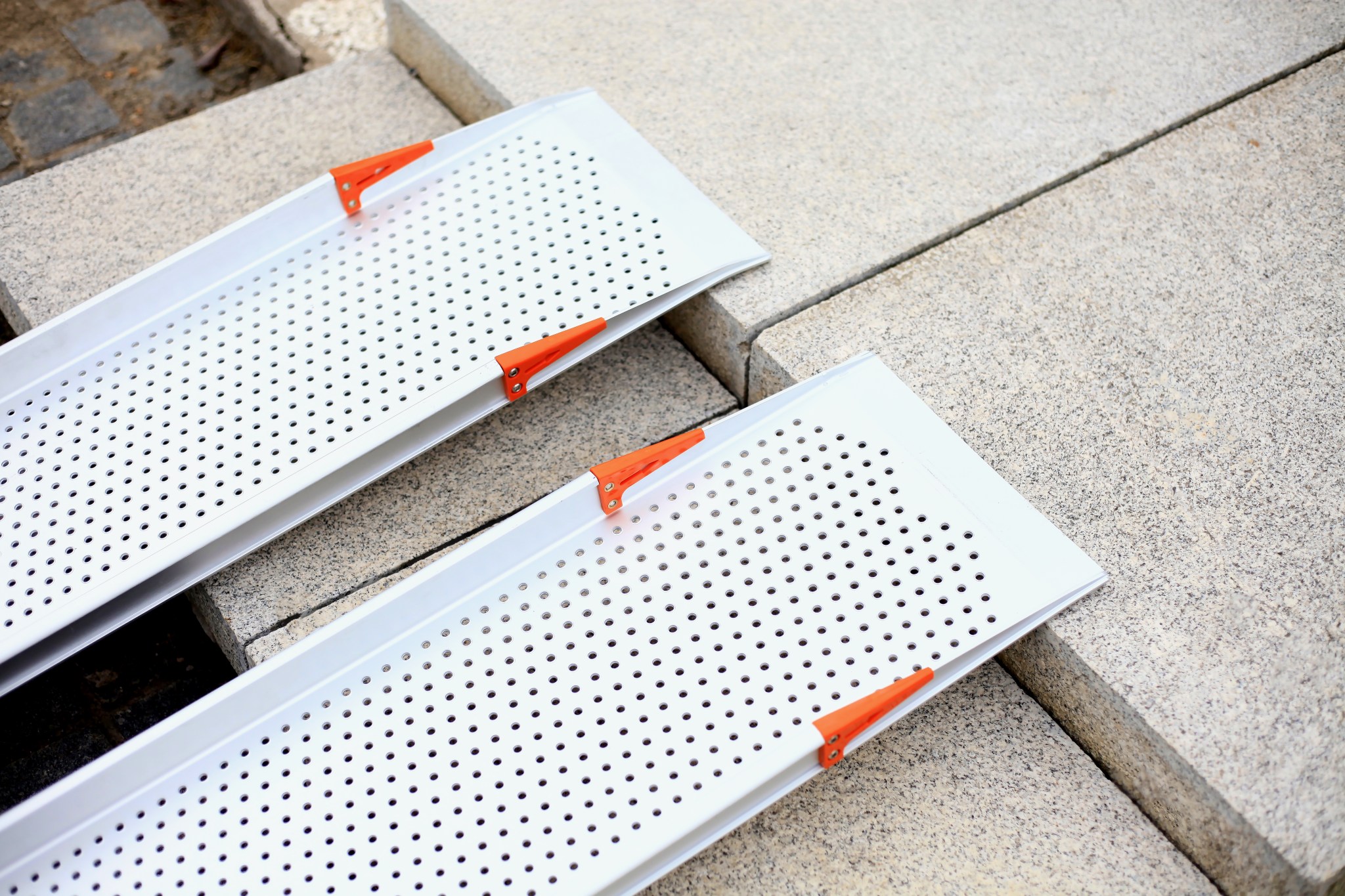 2.4M 300kg Extra Wider Telescopic Ramp Wheelchair Ramp-JET-M107W-8 ...