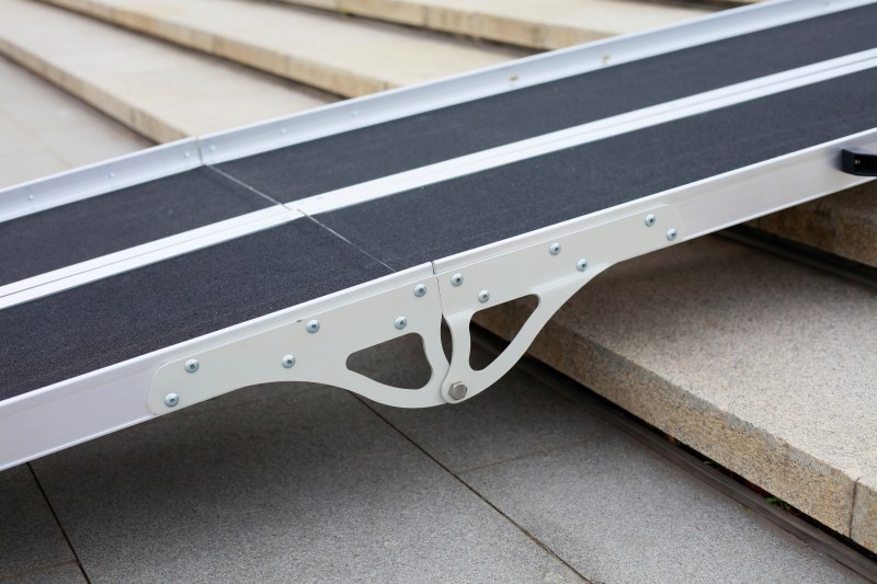 3M 270kg Solid and Durable Aluminium Wheelchair Ramp-JETM1007T-10 - Jetland