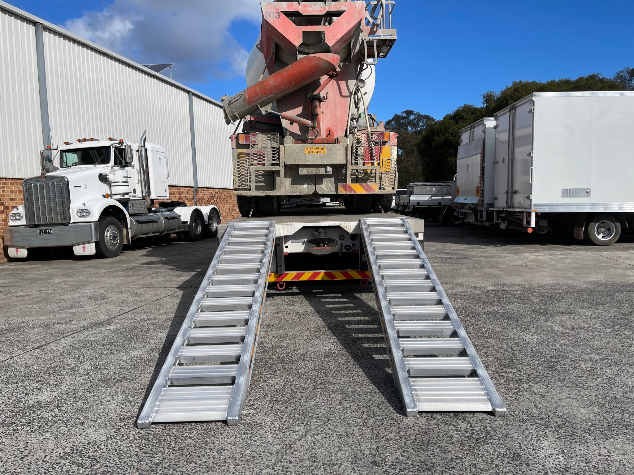 3m 21Tonne Heavy Duty Steel Track,Rubber Pads on steel,Rubber Track ...