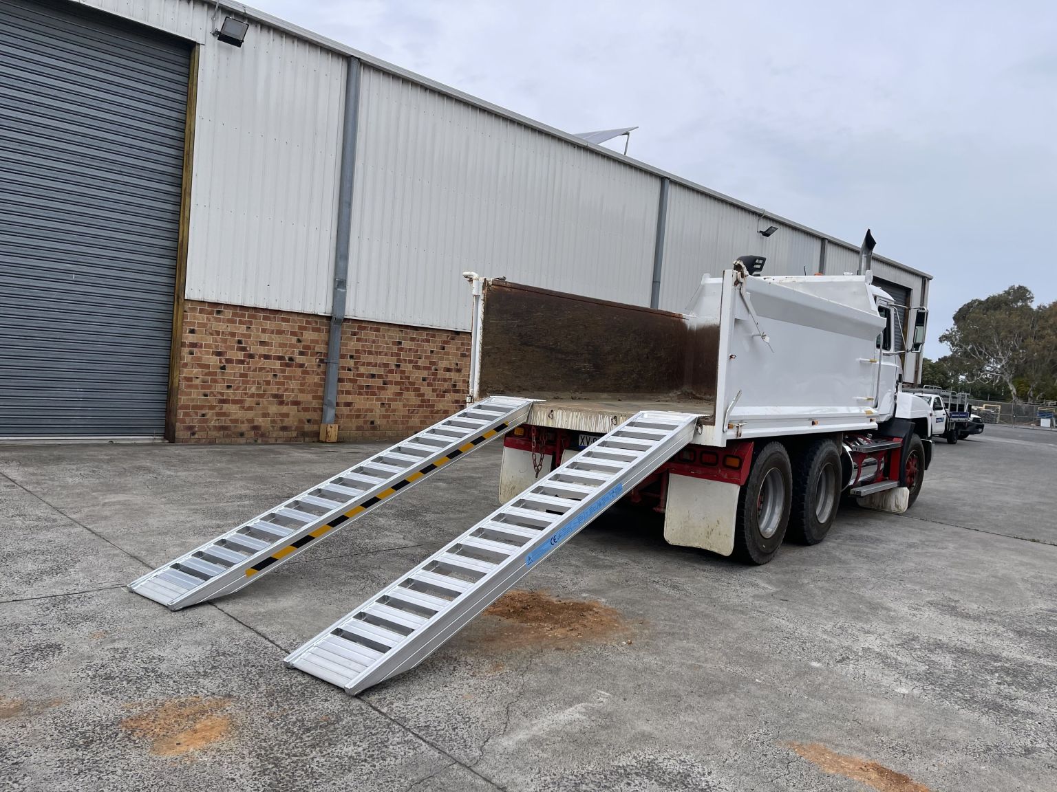 3.3m 5Tonne Heavy Duty Rubber Tyre,Rubber Track Machinery Loading Ramps ...
