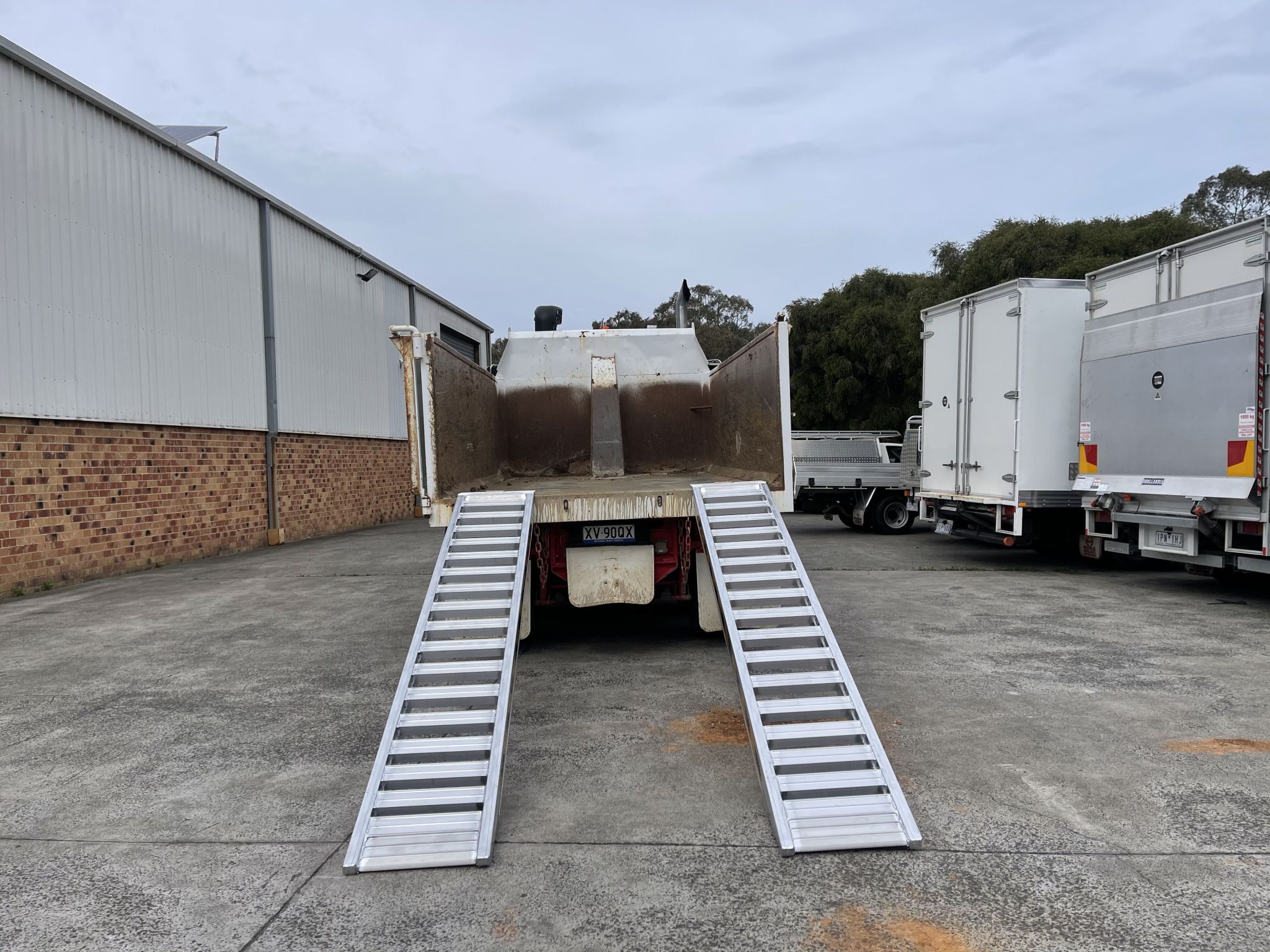 3.5m 6Tonne Heavy Duty Rubber Tyre,Rubber Track Machinery Loading Ramps ...