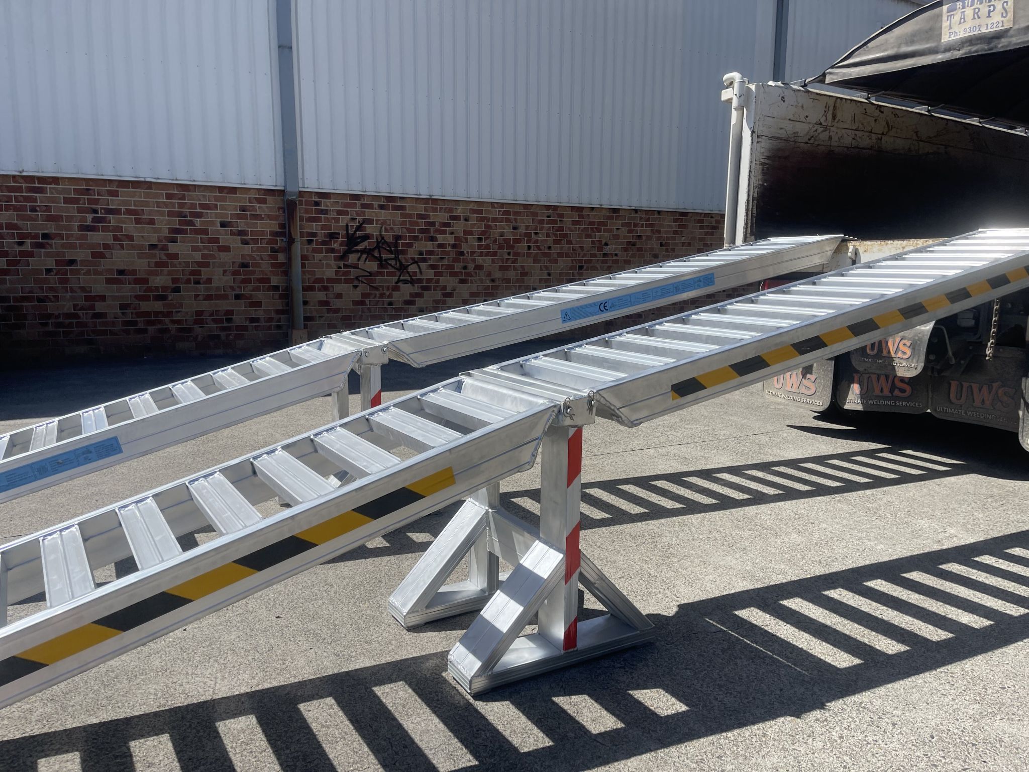 6m 5Tonne Center Supported Loading Ramps-JETI505060 - Jetland Loading Ramp