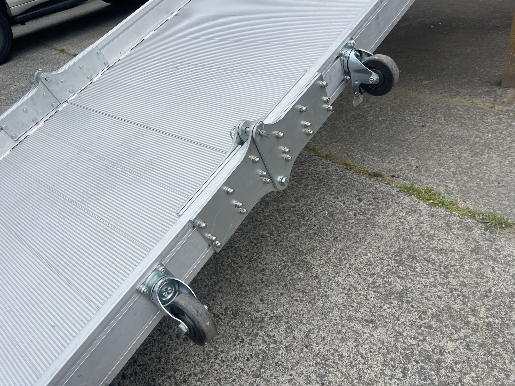 2.94m 1200kg Heavy Duty Folding Dock Loading Ramp - Jetland