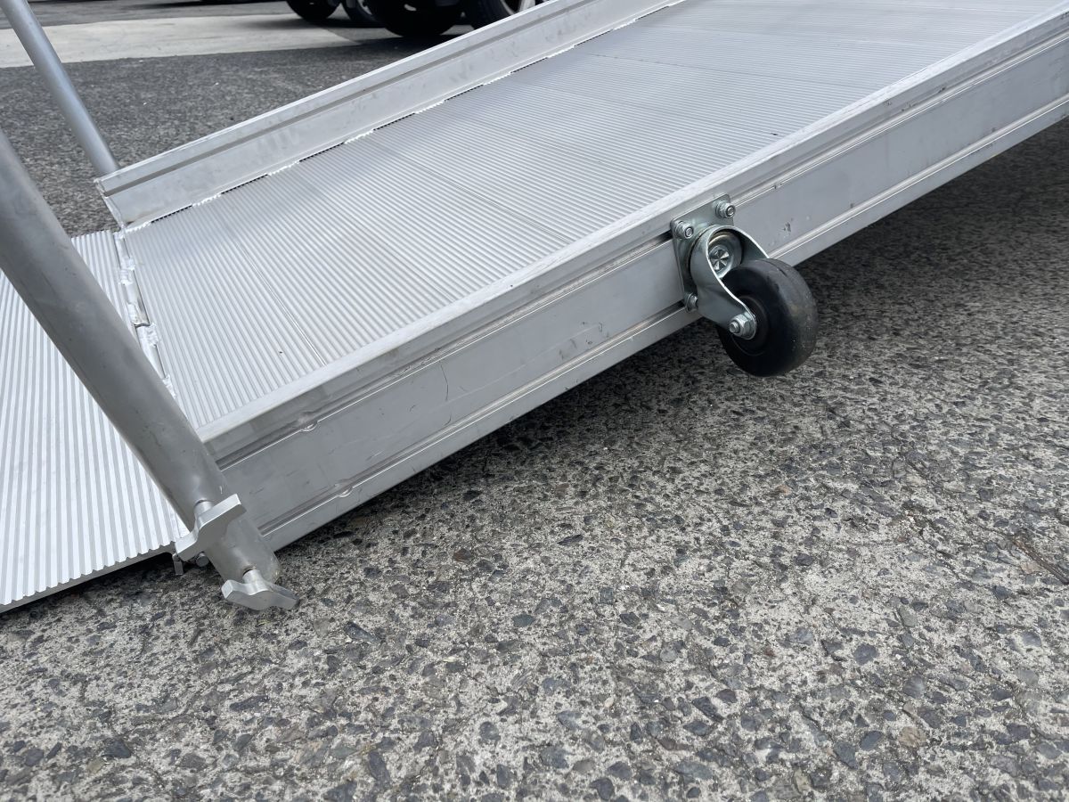 2.94m 1200kg Heavy Duty Dock Loading Ramp - Jetland Loading Ramp