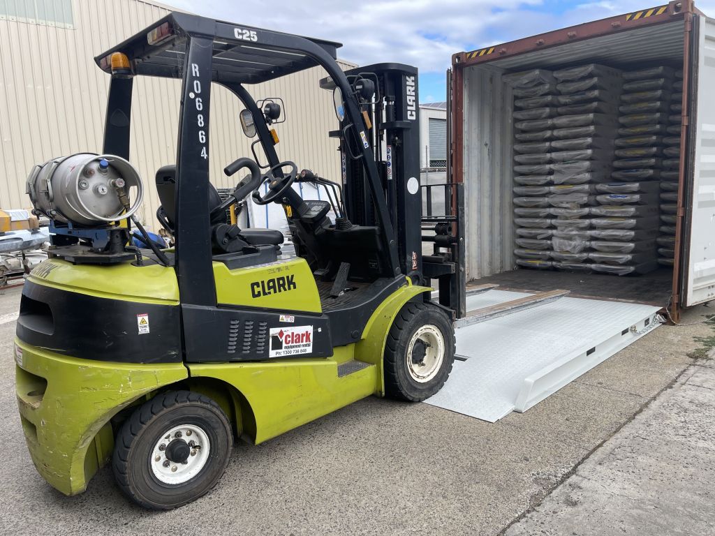 Shipping Container Loading Ramps - Jetland