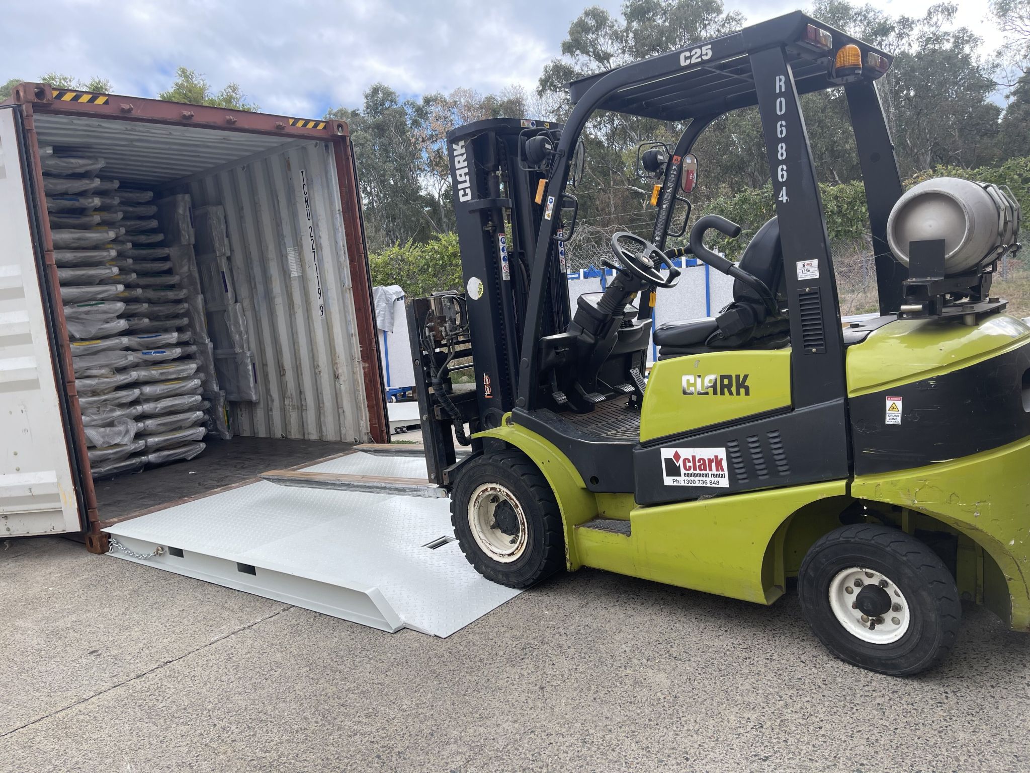 3mx2.2m-8Tonne Container Loading Ramp-JETI8 - Jetland