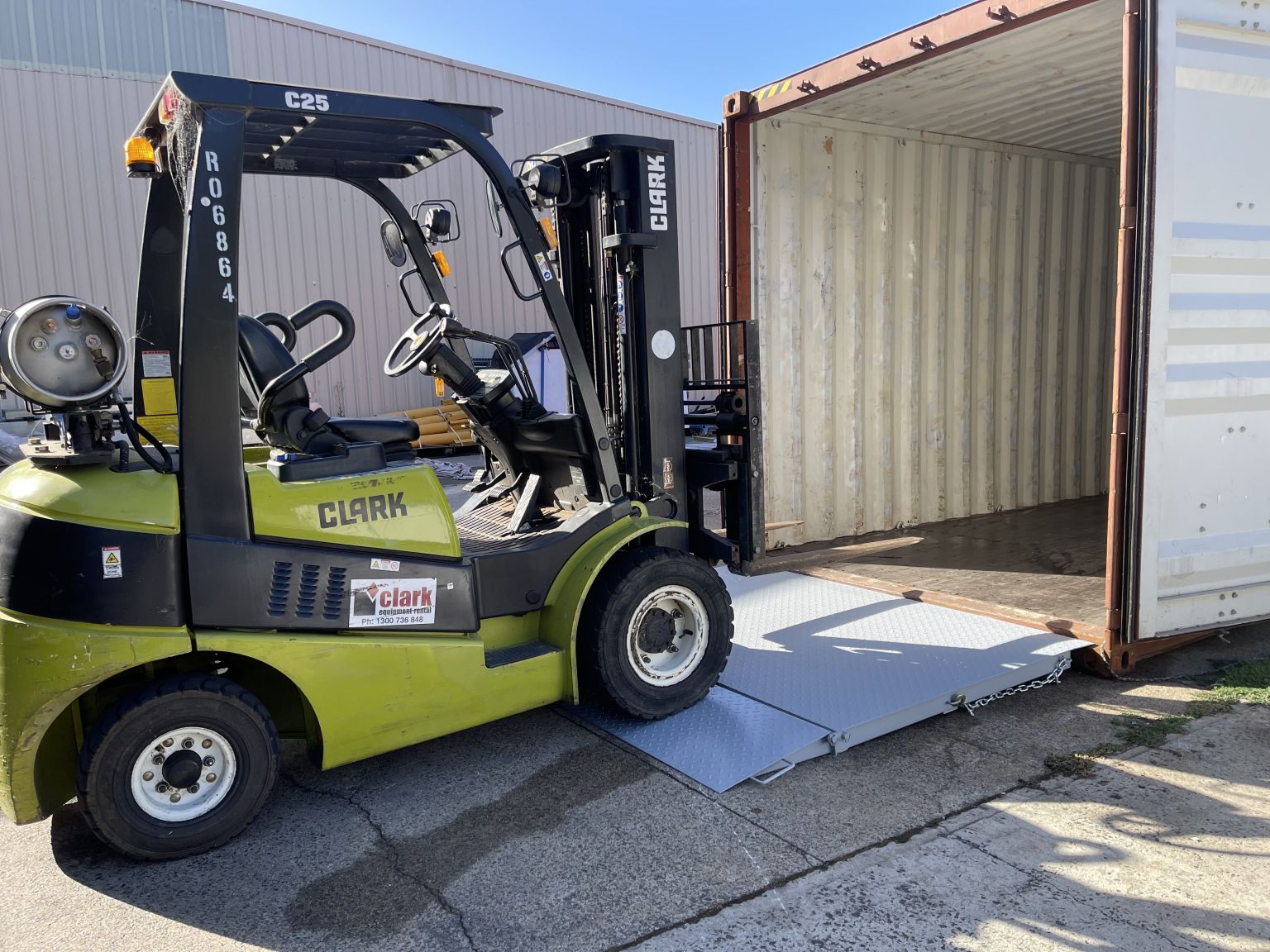 2.2mx2m 7Tonne Folding Container Loading Ramp-JETF7 - Jetland