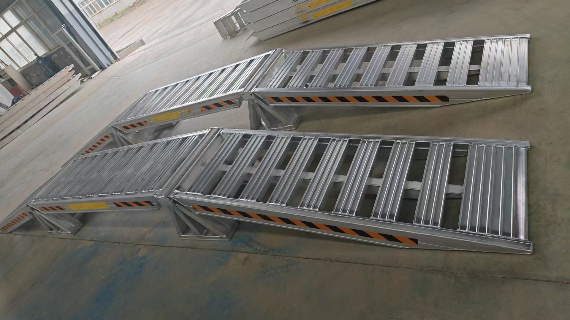 5.9m 15Tonne Heavy Duty Construction and Agricultural Machinery Loading ...